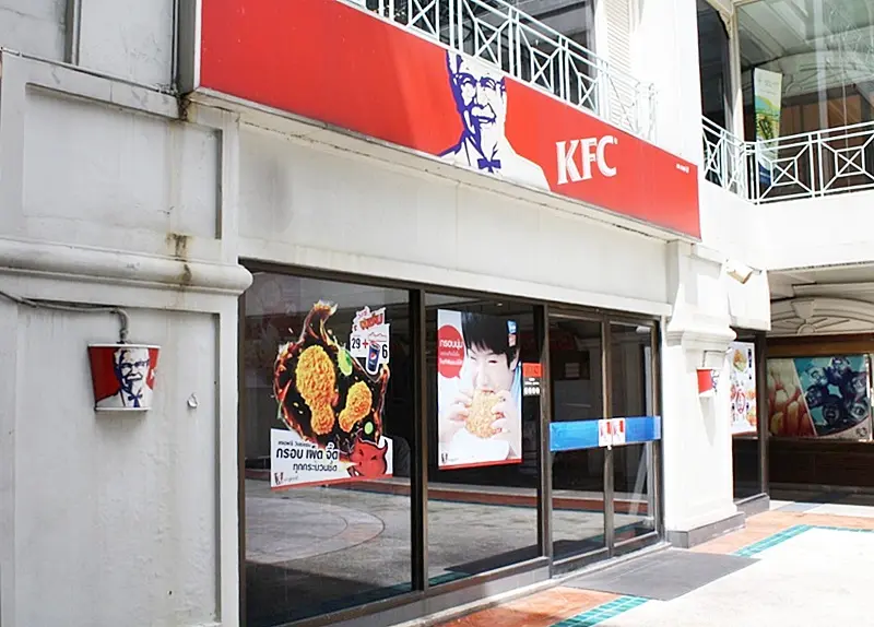 KFC (เคเอฟซี) - American Fast food restaurant Casaul Dining in Wang ...