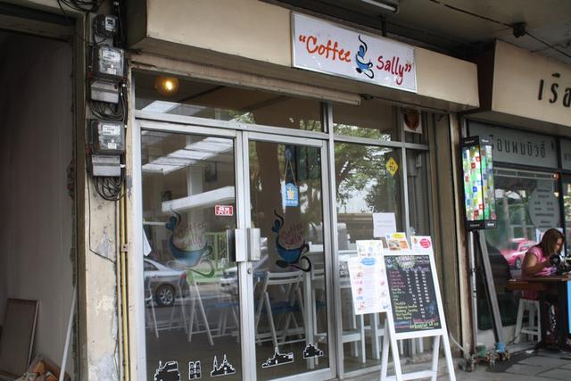 Coffee Sally - Coffee Shop / Tea Room in Yan Nawa Central Bangrak ...