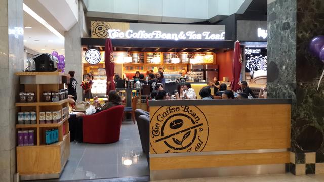 รูปภาพร้านThe Coffee Bean & Tea Leaf- ใน MBK Center วังใหม่ กรุงเทพและ ...