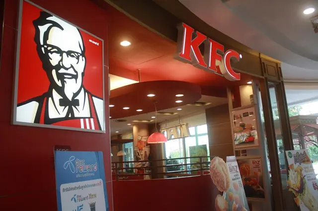 รีวิวร้าน KFC (เคเอฟซี) - อาหารอเมริกันใน เดอะ วอล์ค ราชพฤกษ์ อ.บางกรวย กรุงเทพและปริมณฑล ...