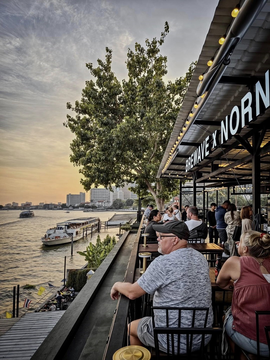 Brewave Pinklao's Menu - Thai food - general Pub & Restaurant Group ...