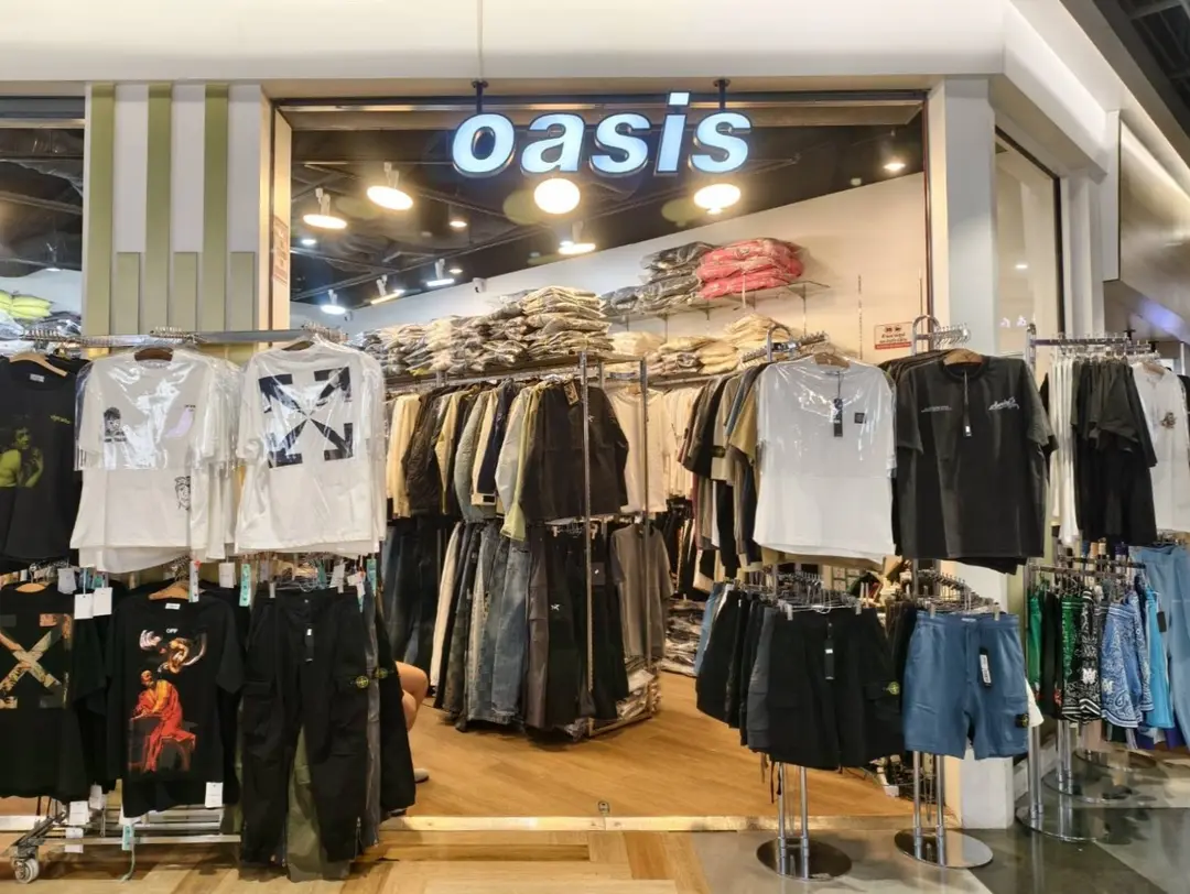 OASIS - เสื้อผ้าผู้ชาย in วังใหม่ MBK Center กรุงเทพและปริมณฑล ...