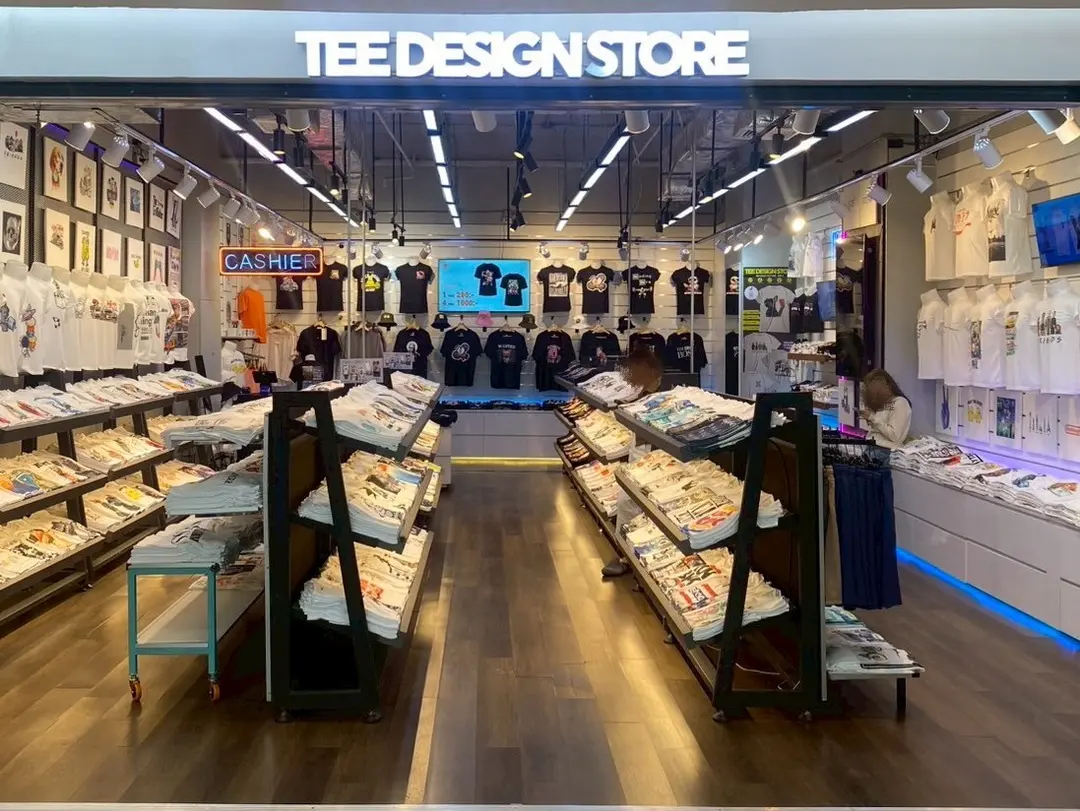 TEE DESIGN STORE - เสื้อผ้า in วังใหม่ MBK Center กรุงเทพและปริมณฑล ...