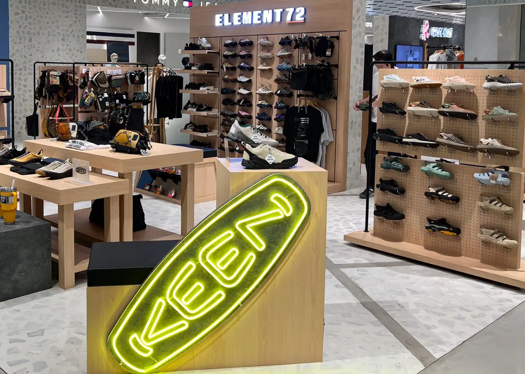 Element 72 - รองเท้า in ลุมพินี เซ็นทรัล ชิดลม กรุงเทพและปริมณฑล ...