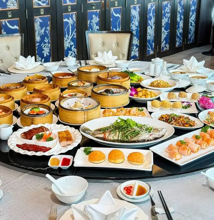 ร้านZheng Dou Grand ในJC Kevin Sathorn Bangkok Hotel ยานนาวา กรุงเทพและ ...