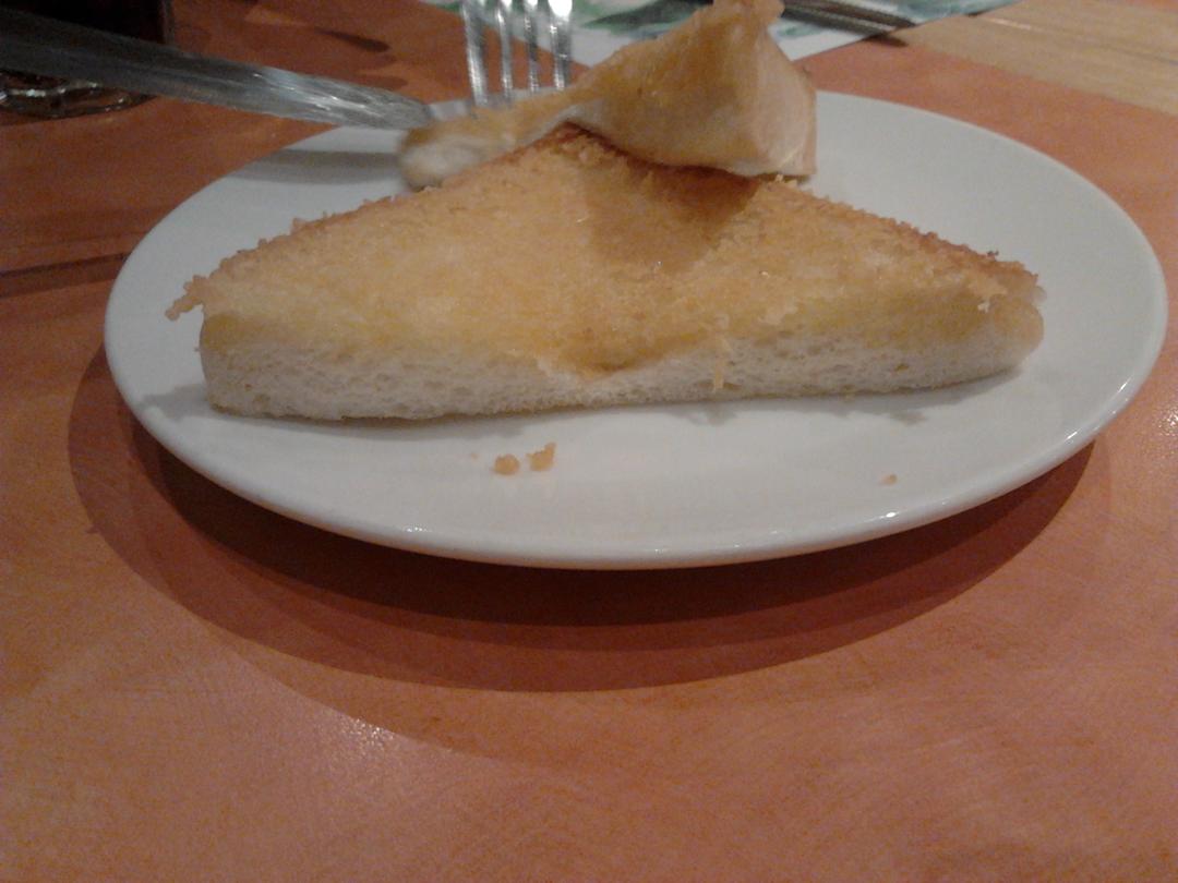 ขนมปังร้อนๆ จ้า - Sizzler (ซิสเลอร์)'s photo in Samae Dam Bangkok ...