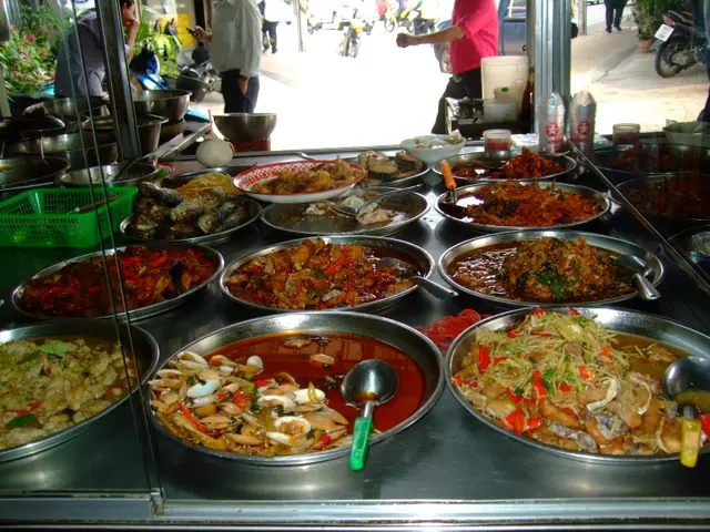 เตียวเซ็งล้ง - Thai food - general Individual Dish Casaul Dining in ...