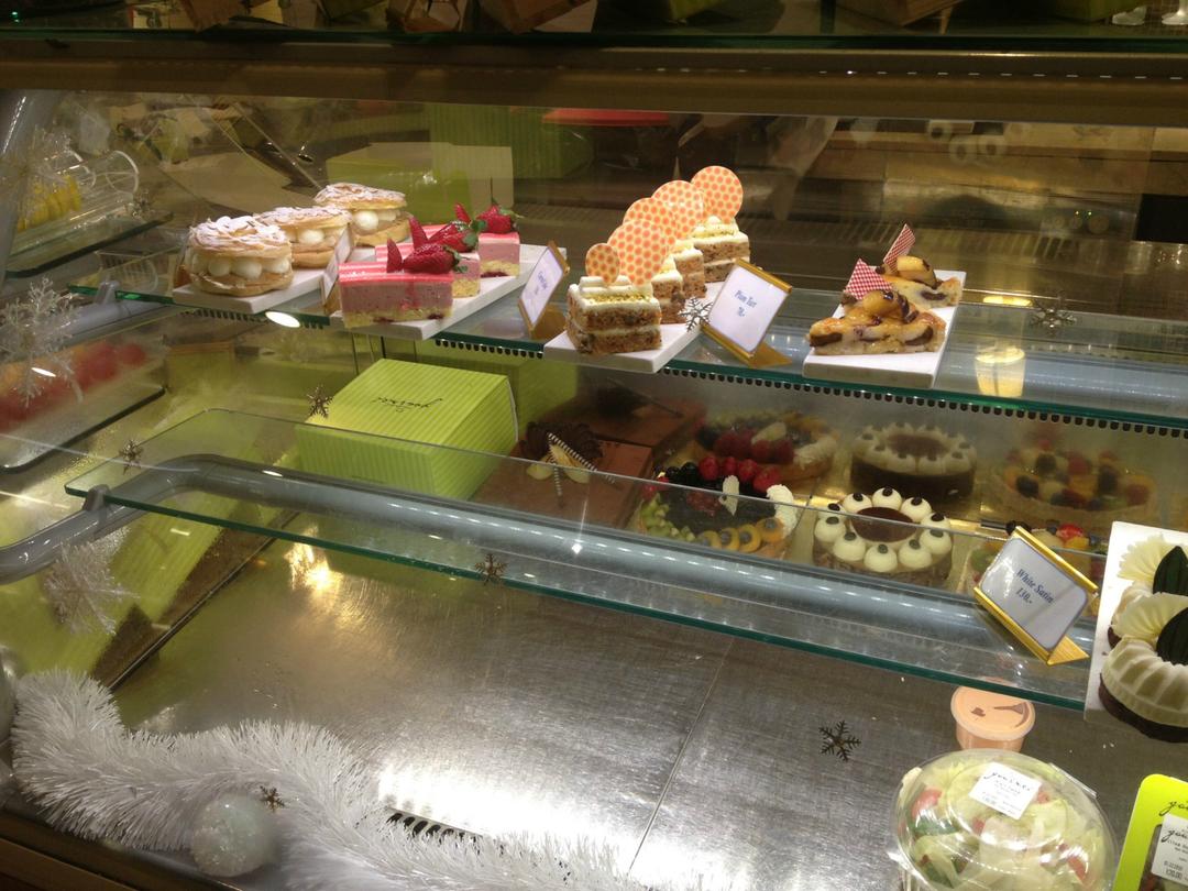 Dusit Gourmet in Silom Bangkok | OpenRice Thailand