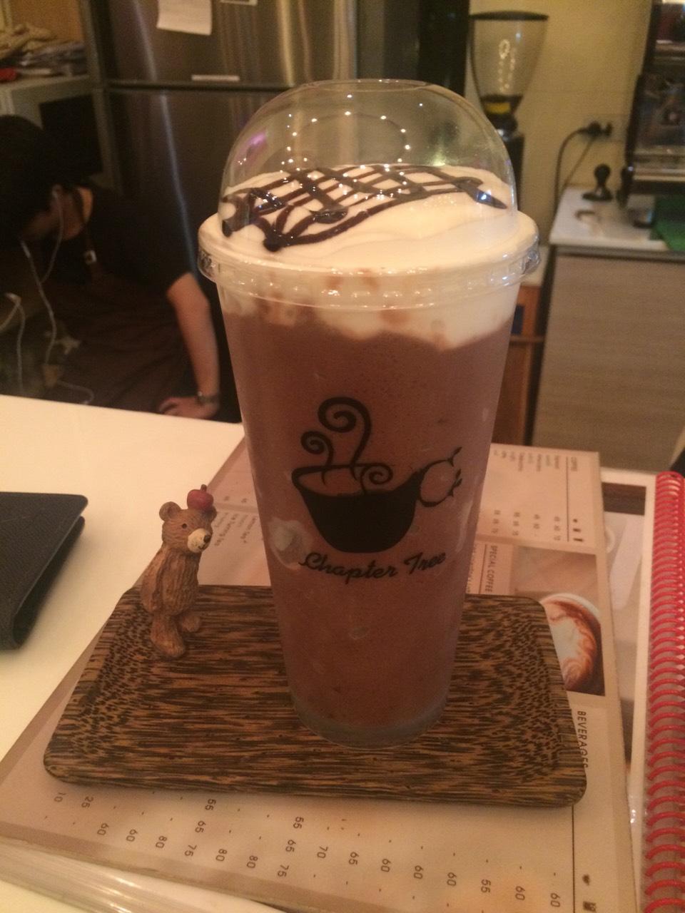 Choco Banana Frappe - รูปภาพร้าน แชปเตอร์ ทรี ใน วังทองหลาง กรุงเทพและ ...