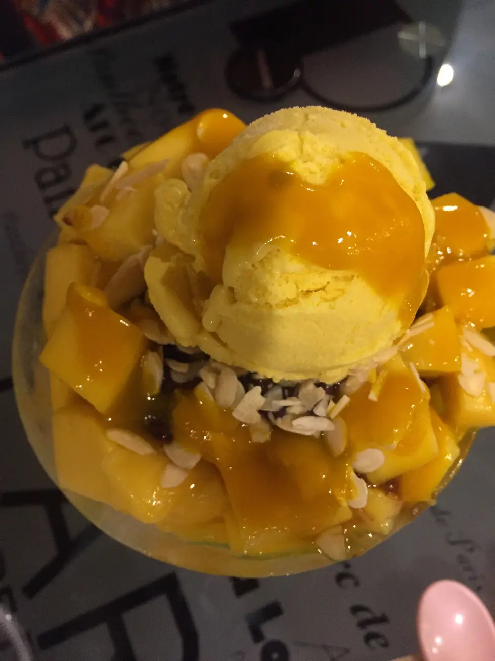Mango Bing Soo - รูปภาพร้าน ฟูลมูน เบเกอรี่ เฮ้าส์ ใน คลองเตย กรุงเทพ ...