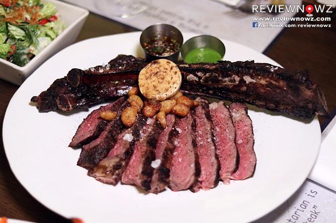 TOMAHAWK - Char Rooftop Bar's photo in Lum Phi Ni Bangkok | OpenRice ...