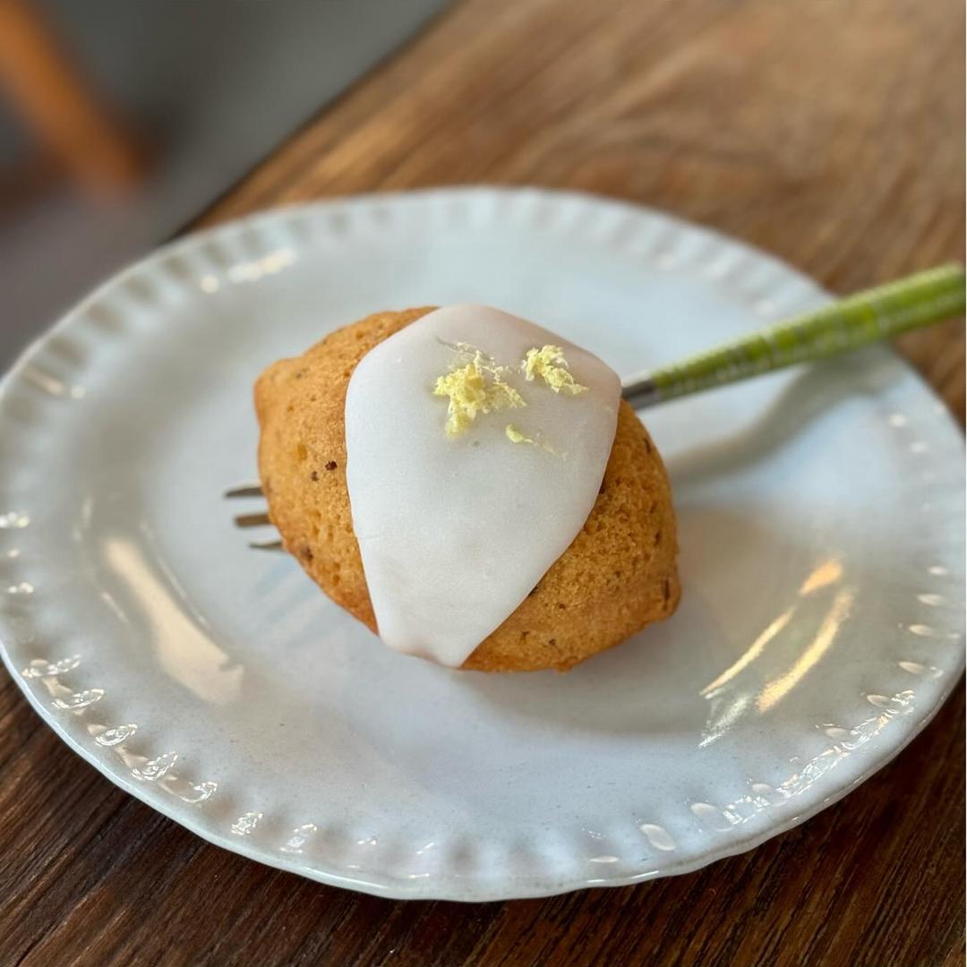 รูปภาพร้าน Stitch & Hammer Cafe ใน คันนายาว กรุงเทพและปริมณฑล ...
