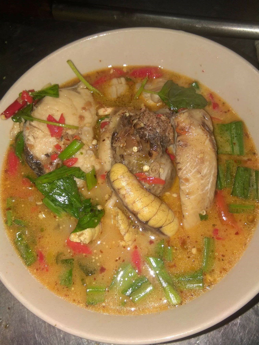 ต้มยำหัวปลาริมคลองบางซื่อ in Sam Sen Nai Bangkok | OpenRice Thailand